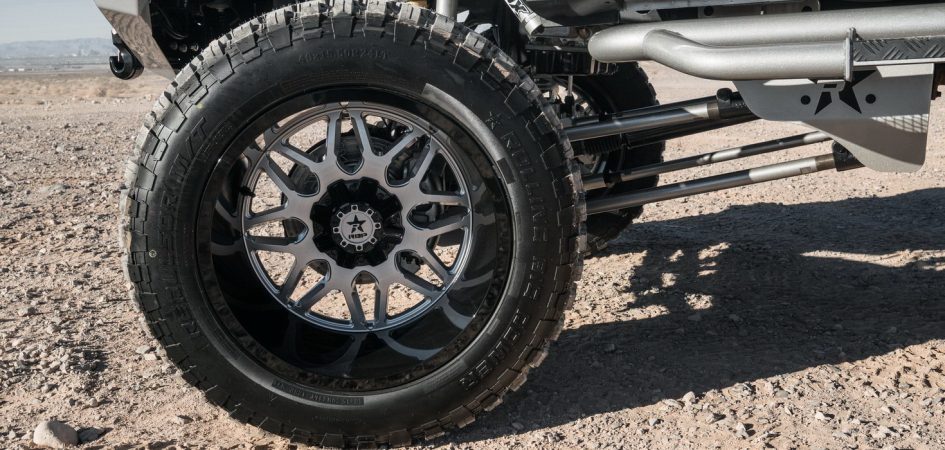 RBP wheels and accessories set off this lifted F250 - AWT Offroad